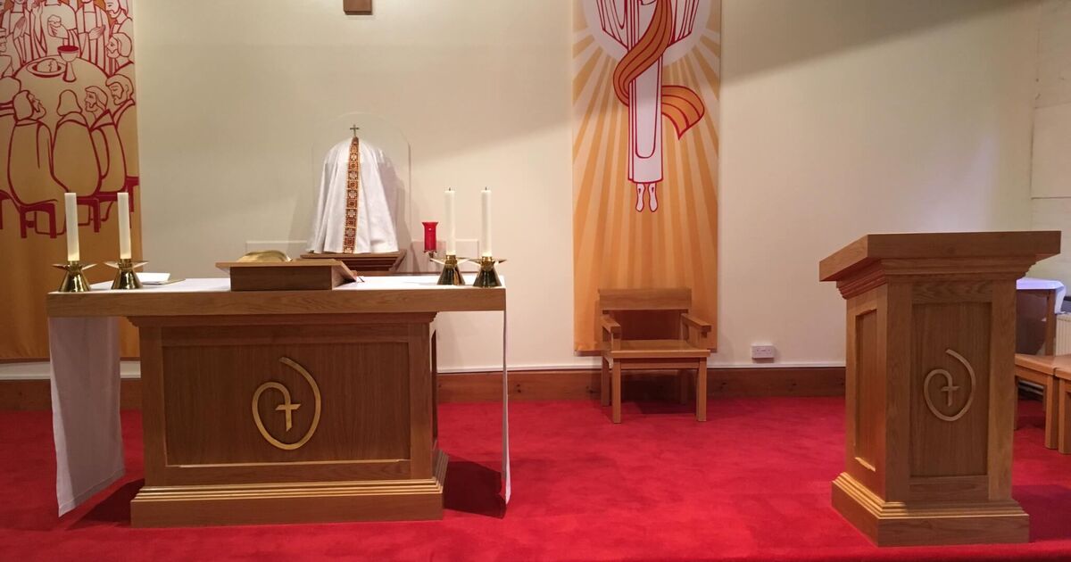 New Altar and Lectern | Woldingham School