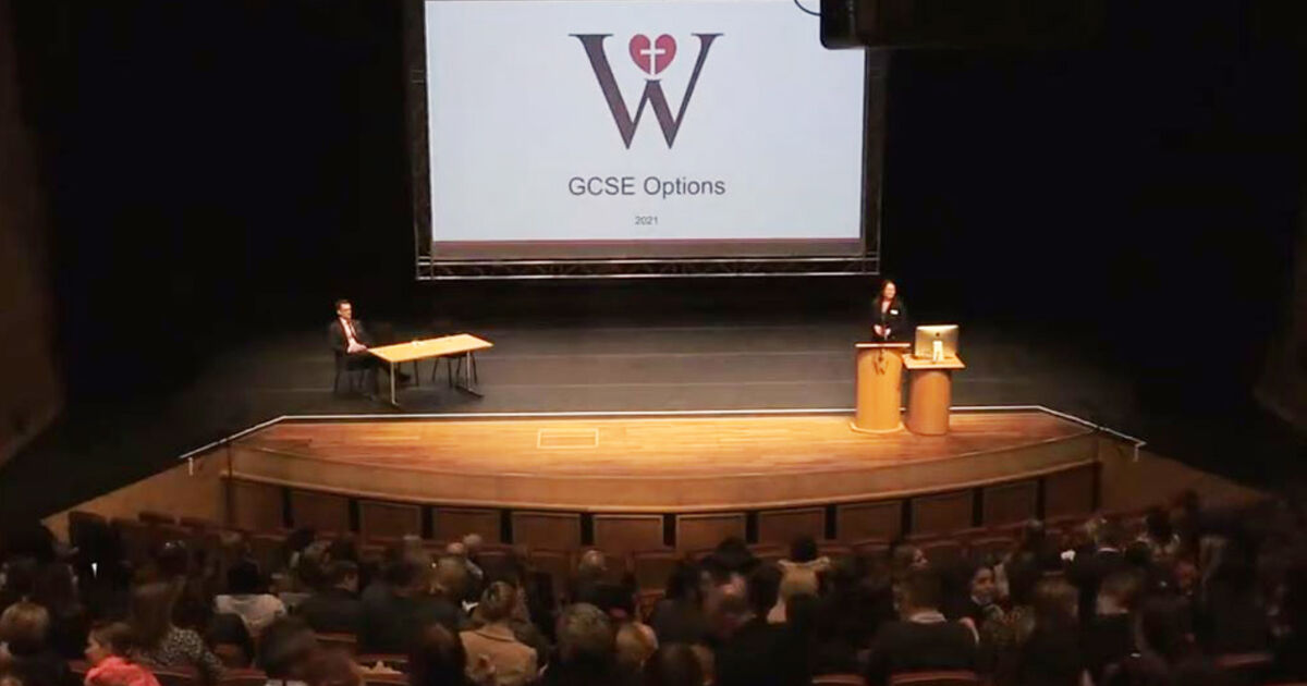 Year 9 options evening helps students make GCSE choices | Woldingham School