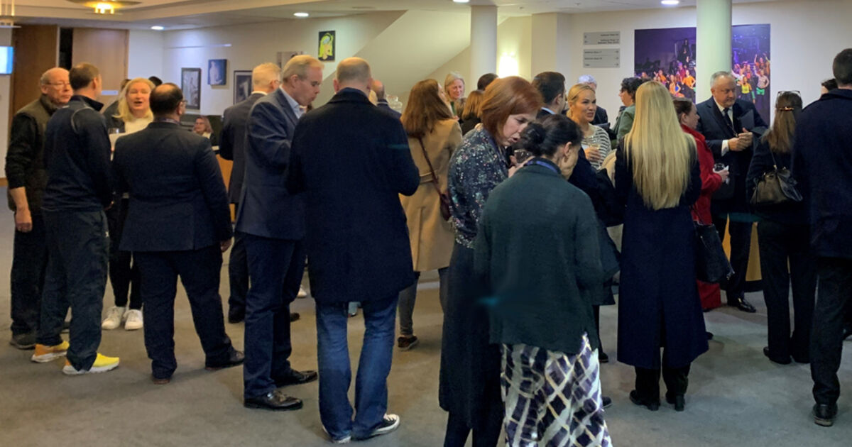 GCSE decision-making process begins with options evening for Year 9 ...