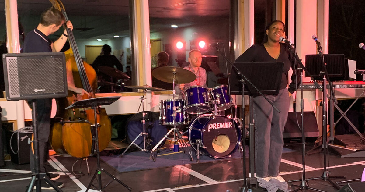 Marvellous music performances, masterclass and workshop entertain and ...